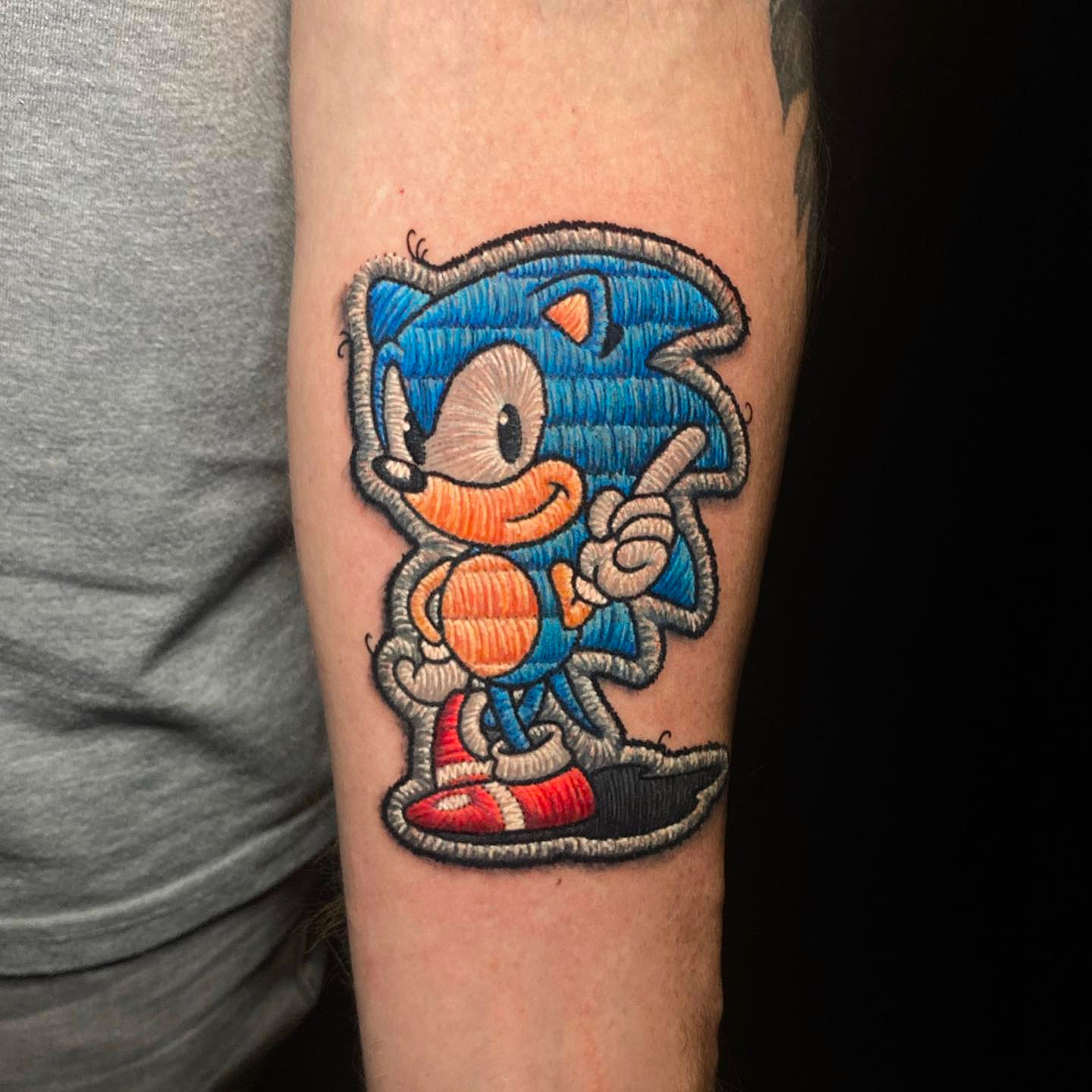 Tatuagens bordadas por Duda Lozano - nucleuss