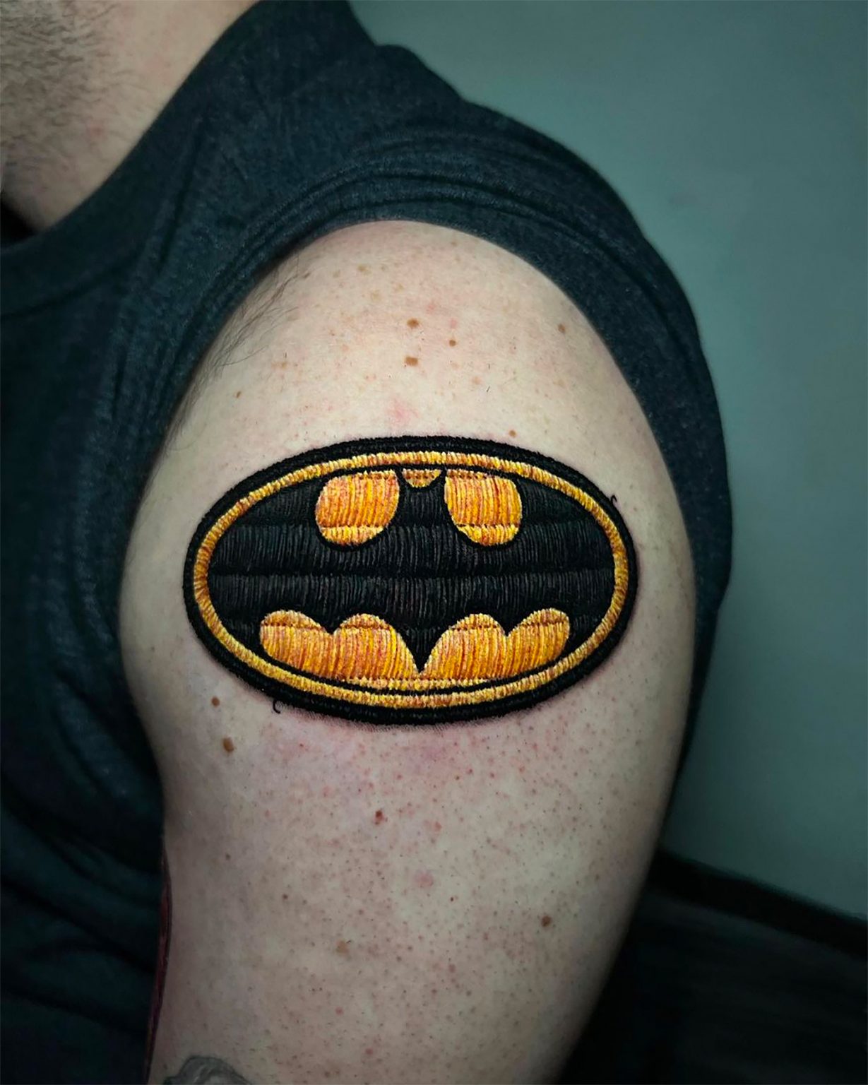 Tatuagens bordadas por Duda Lozano - nucleuss